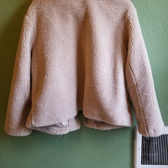Zara | Jackets & Coats | Zara Cream Sherpa Coat | Poshmark